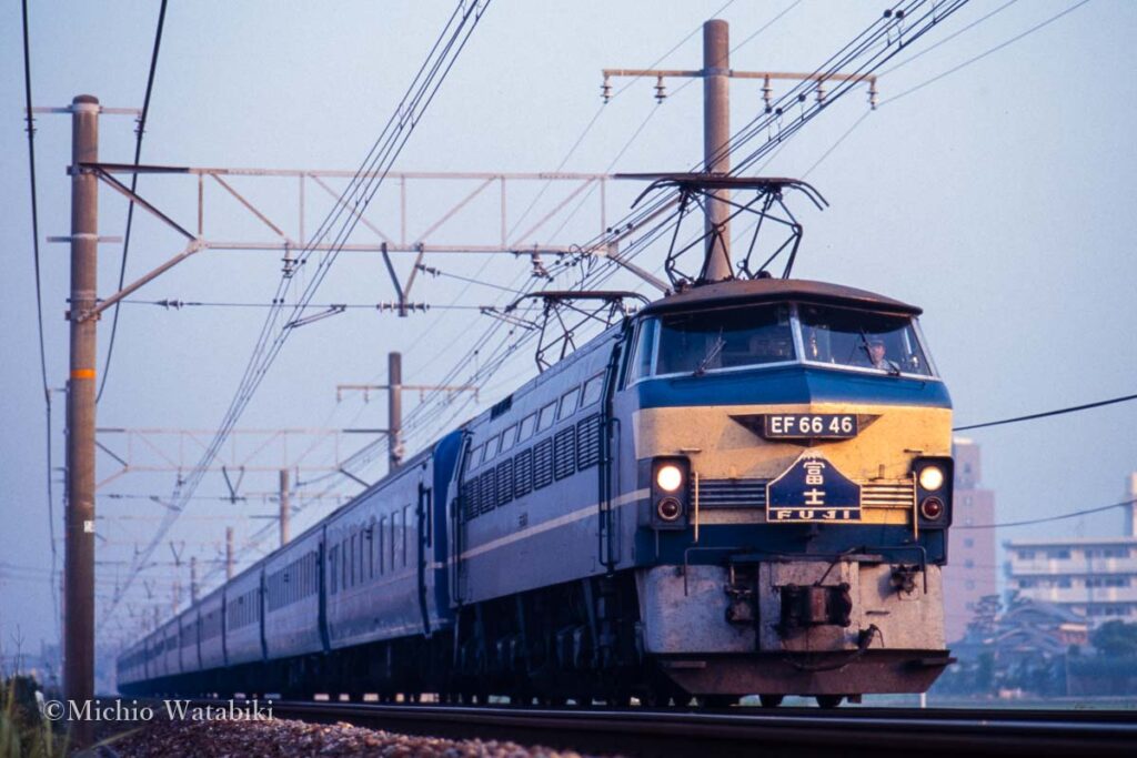 EF66「寝台特急富士」三河安城～安城（1994.7.3） - ビバトレインどっとこむ
